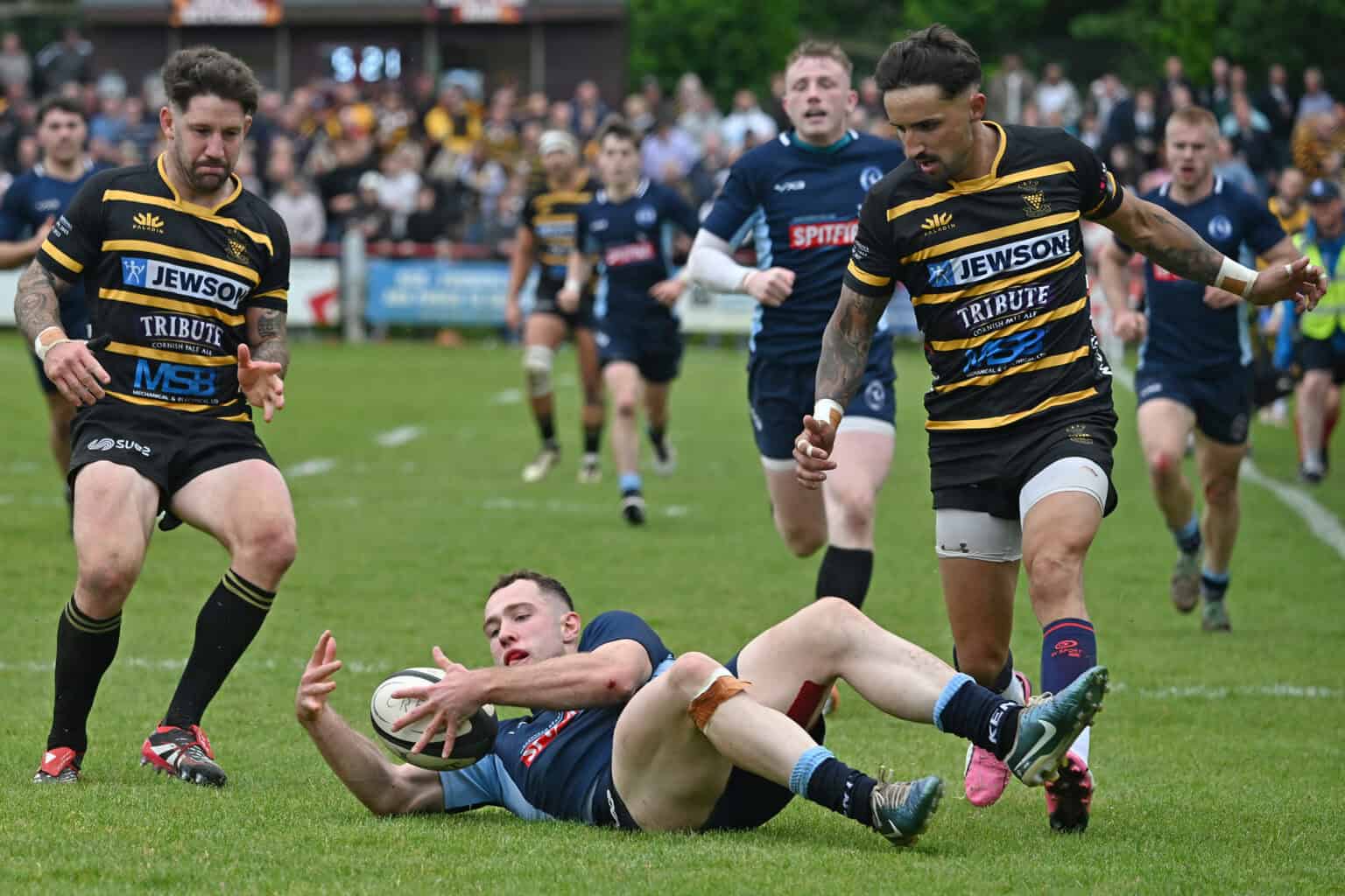 Kent leave Twickenham hopes in tatters